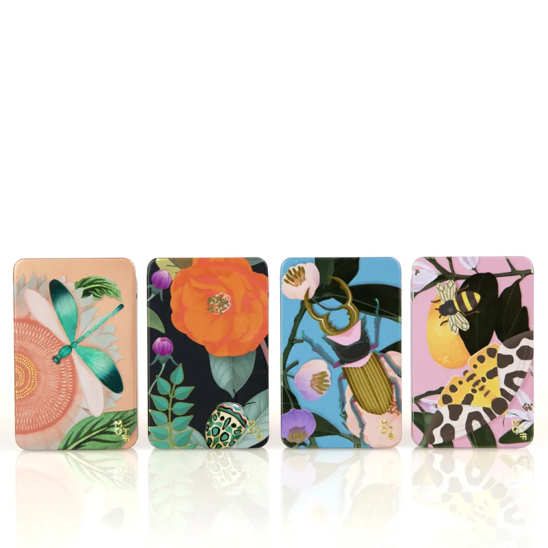 Motif premium pocket-sized mint tins